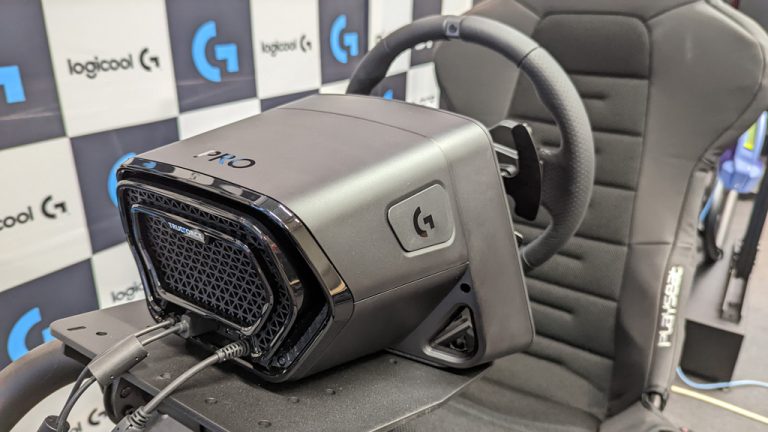 ロジクールがハンドルコントローラーとペダルの新製品「PRO Racing Wheel」「PRO Racing Pedals」を発売へ ハンドル ...