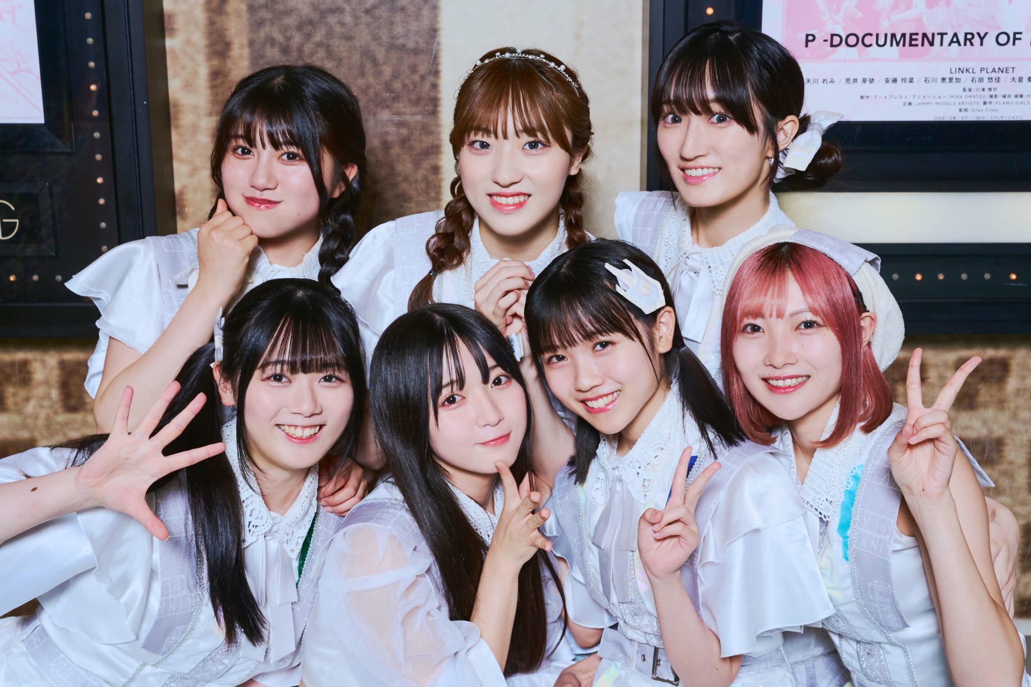 プラモデルと世界をつなぐアイドルグループ「LINKL PLANET」インタビュー「メンバーの個性と仲の良さを知ってもらえるように ...